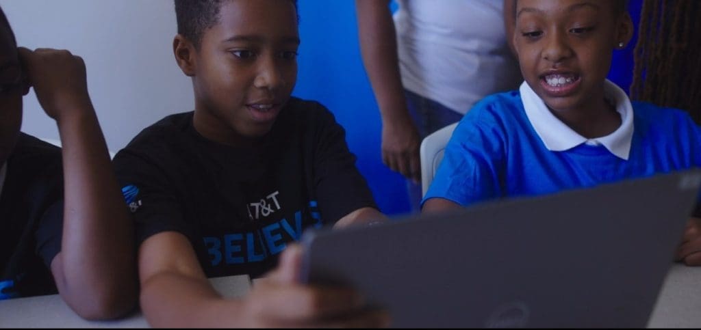 AT&T’s 30th Connected Learning Center Elevates Connectivity in St ...
