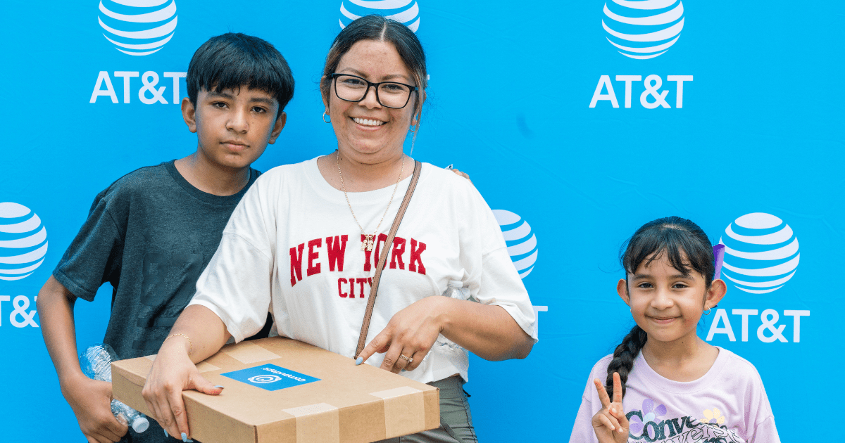 How Puede Network and AT&T are Working to Help Connect North Texas - AT&T Connects
