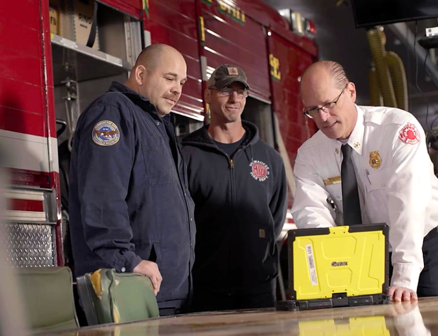 Milwaukee Fire Chief Aaron Lipski’s FirstNet Story: “Reliable ...
